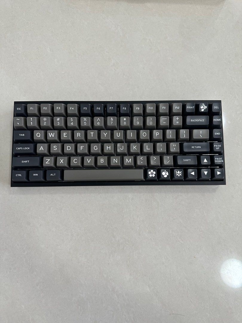 KBDfans Tofu84 Black 75% Soldered Mechanical Keyboard, Computers & Tech ...