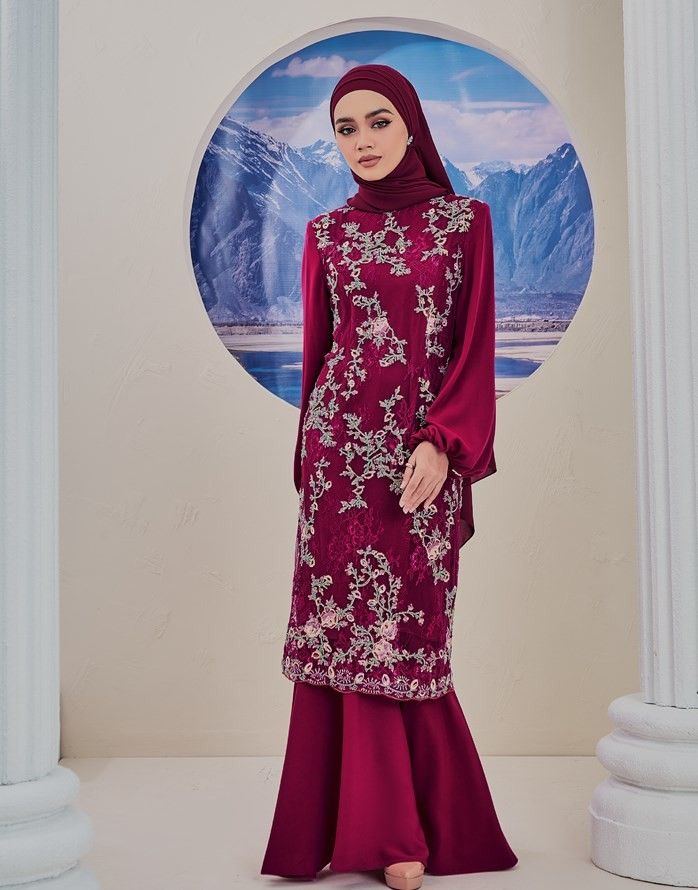 Leeyanarahman Maharane Mini Kurung (Magenta), Women's Fashion, Muslimah ...