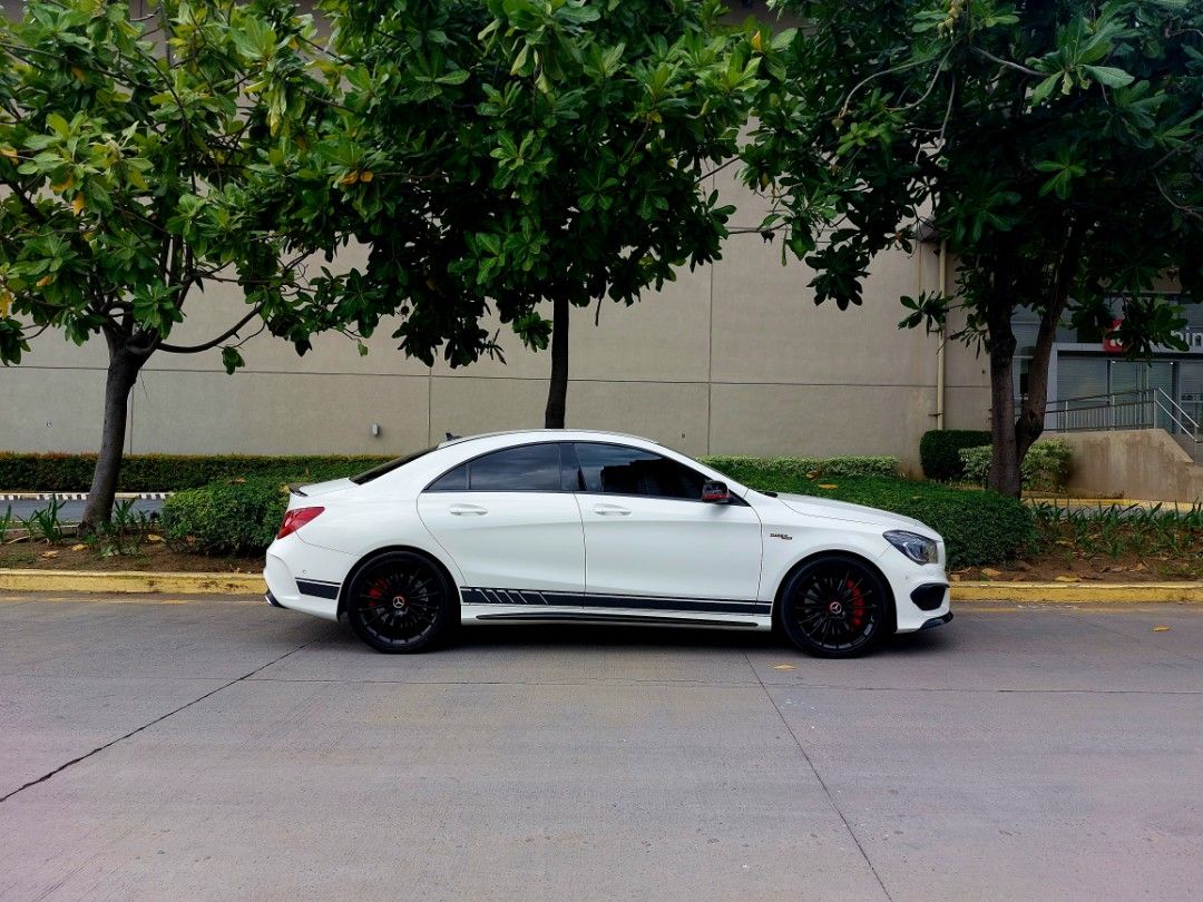 Mercedes Benz CLA45 AMG Edition 1 (audi lexus volvo porsche bmw jeep ...