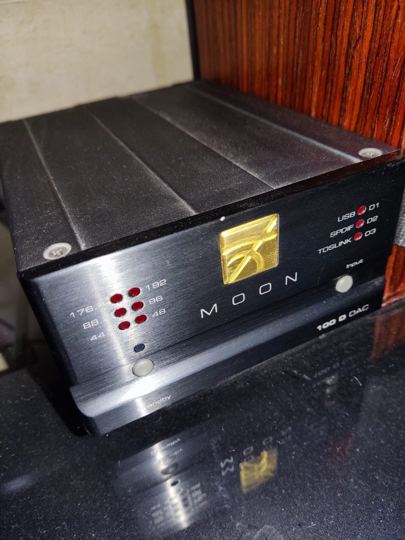 Moon 100D Dac 靚聲解碼器, 音響器材, 可攜式音響設備 - Carousell