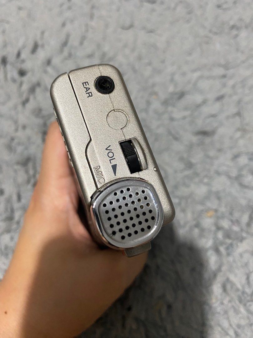 Old School/Vintage voice recorder SONY M430 microcasette-recorder ...