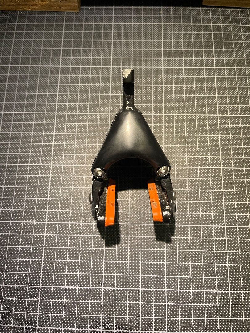 Omega One Aero Brake (Front), 運動產品, 單車及配件, 單車 - Carousell