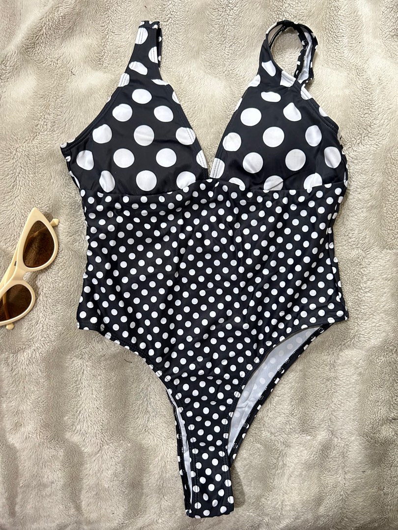 One piece shein Small on Carousell