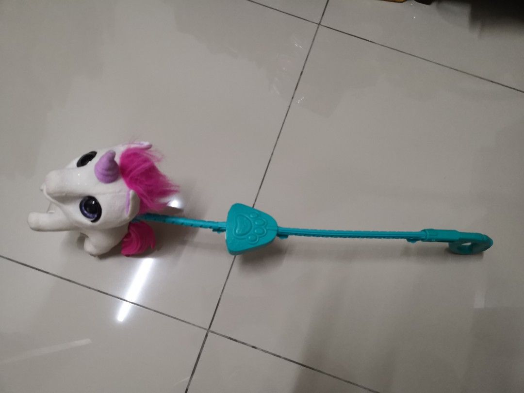 Original FURREAL FRIENDS WALKALOTS BIG WAGS TREND PET UNICORN toy sound ...