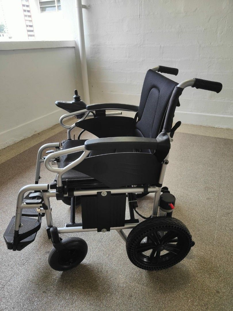 PMD and motorised wheel chair, Health & Nutrition, Assistive ...