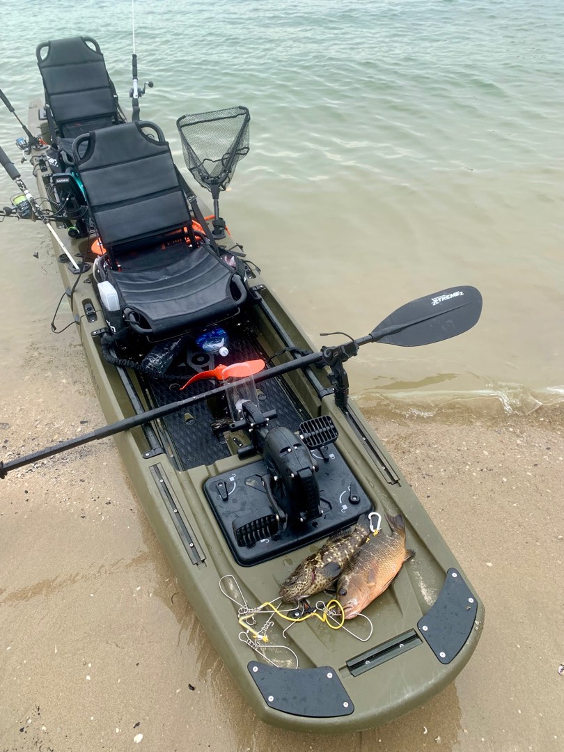 Point 65 Kingfisher modular tandem (2 seater or 1) fishing kayak ...