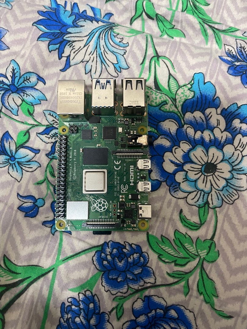 Raspberry pi 4 model B used, Computers & Tech, Parts & Accessories, Other Accessories on Carousell