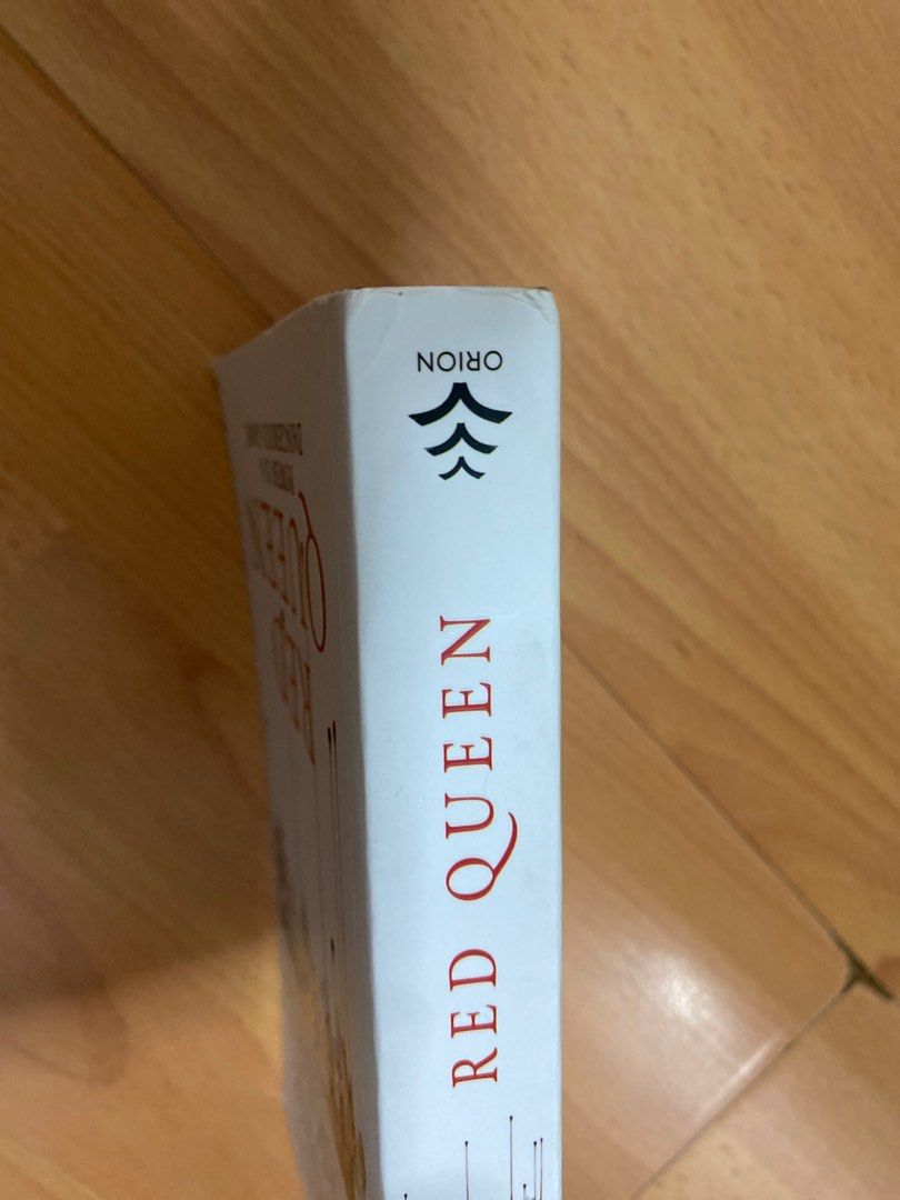 Red Queen fantasy YA Victoria Aveyard, Hobbies & Toys, Books ...