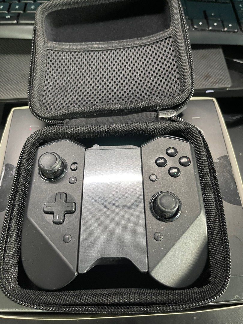 ROG Kunai Gamepad 3 on Carousell