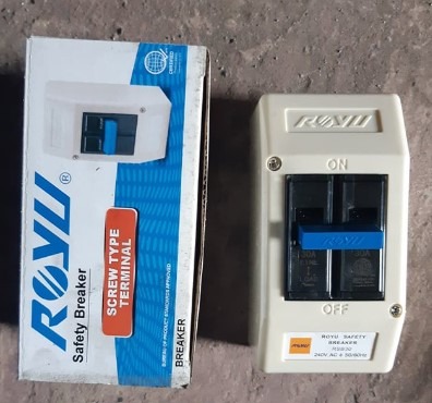 Royu Breaker / Safety Circuit Breaker with Enclosure Box Case 15A / 20A ...