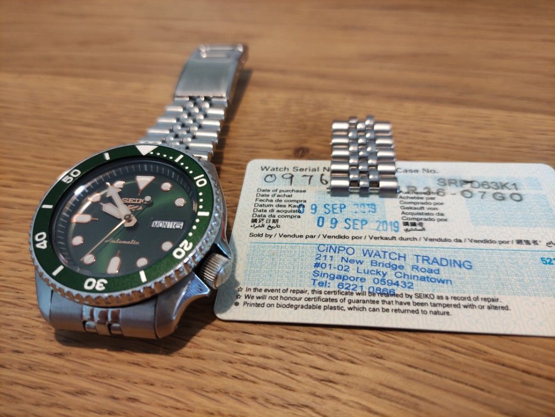 Seiko 5 SRPD63K1 hulk Jubilee bracelet, Men's Fashion, Watches ...