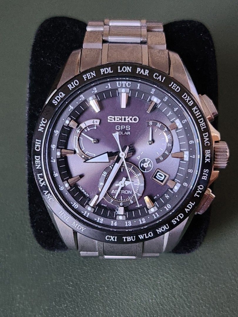 Seiko Alarm Clock SEIKO S057- Stopwatch Dual Interval-100 Memory Watch ...