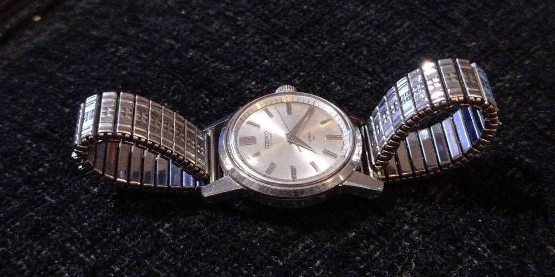 Seiko Chorus 17 Jewel, Women's Fashion, Watches & Accessories, Watches ...