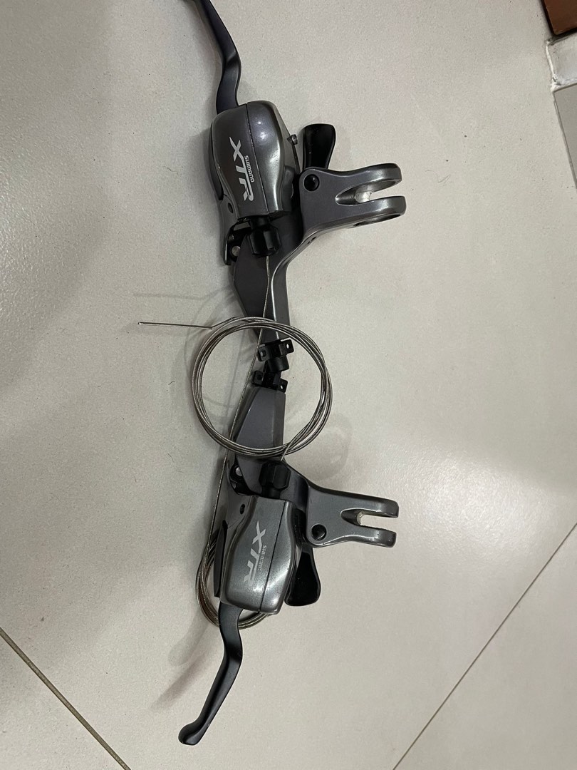 Shimano XTR M960 3x9 speed Brake Levers, Sports Equipment, Bicycles ...