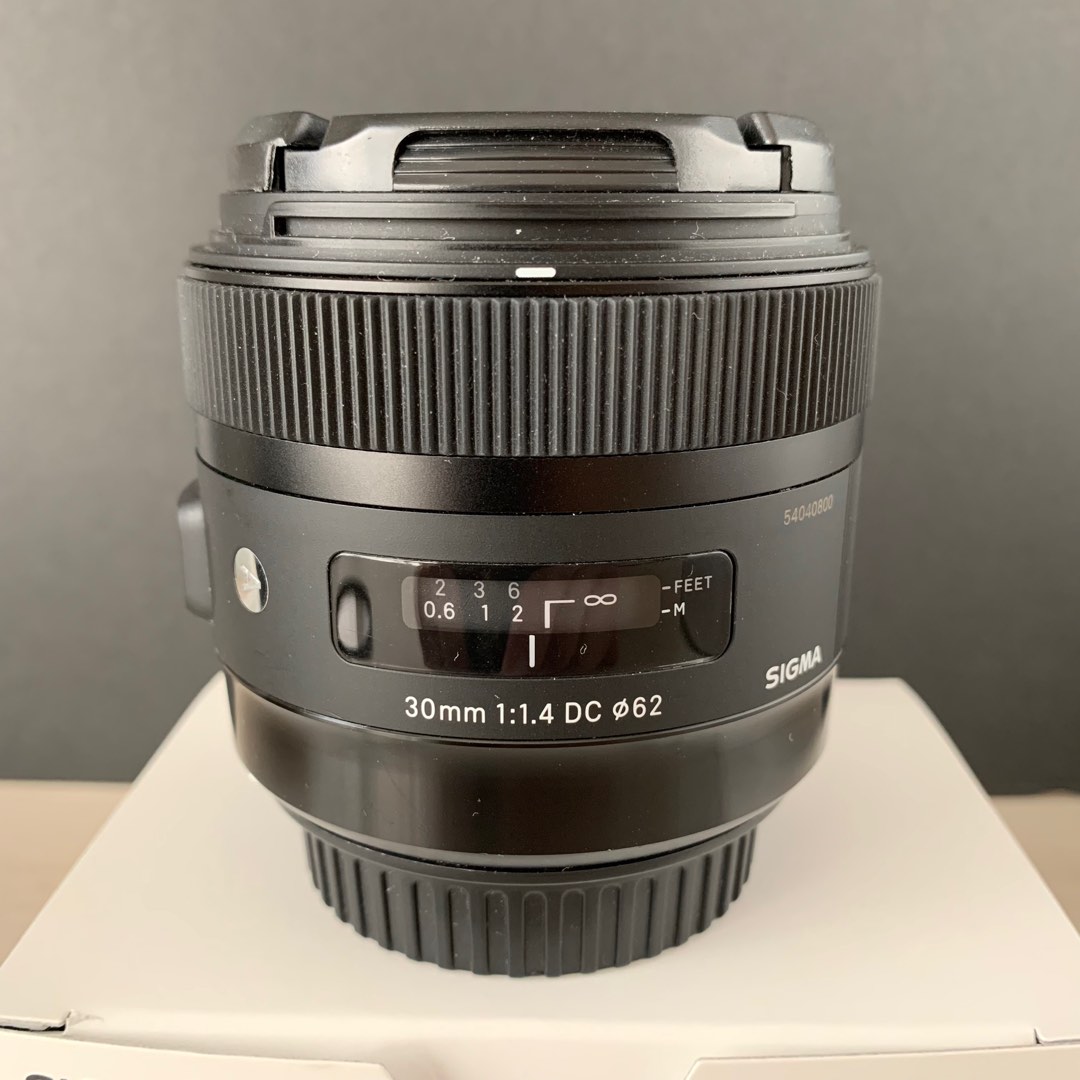 Sigma EF 30mm f1.4 Art DC for Canon, Photography, Lens & Kits on Carousell