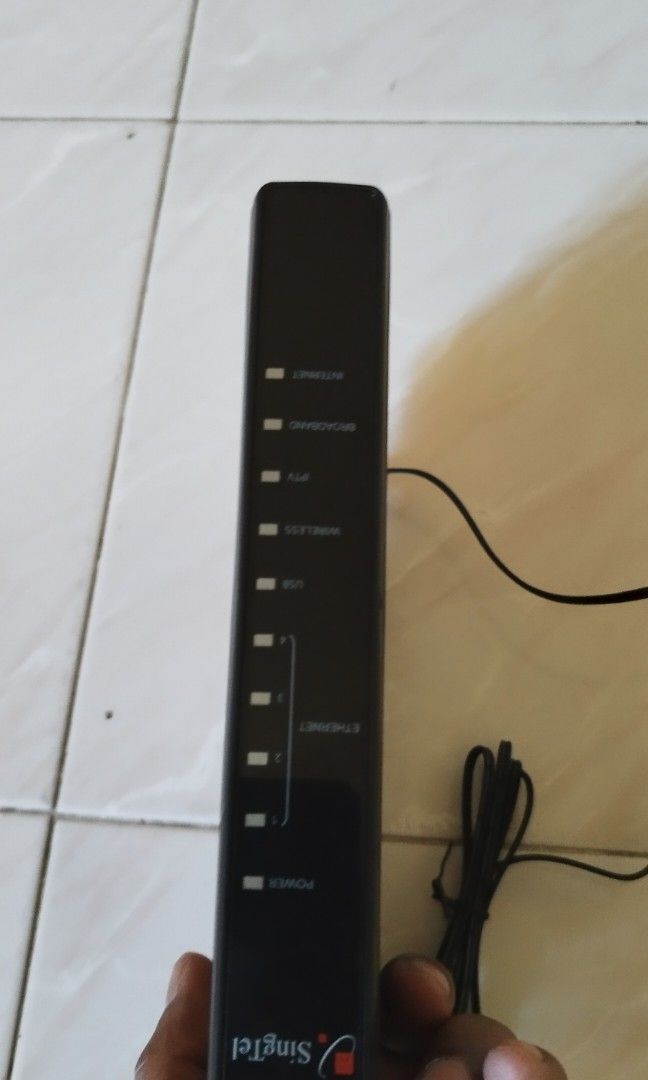 Singtel-Aztech router, Computers & Tech, Parts & Accessories ...