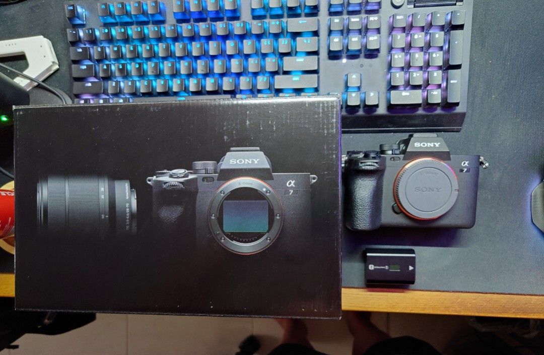 SONY ILCE-7M4 A7IV BODY ONLY (NO LENS), Photography, Cameras on Carousell