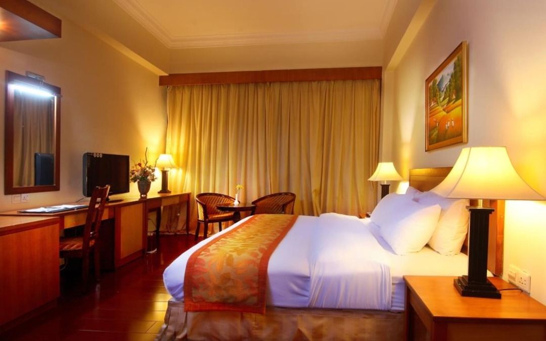 Durian Tour: Batam 2D1N Tour Package, 4-star hotel+seafood+free flow ...