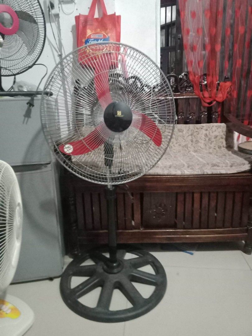 Stand fan on Carousell