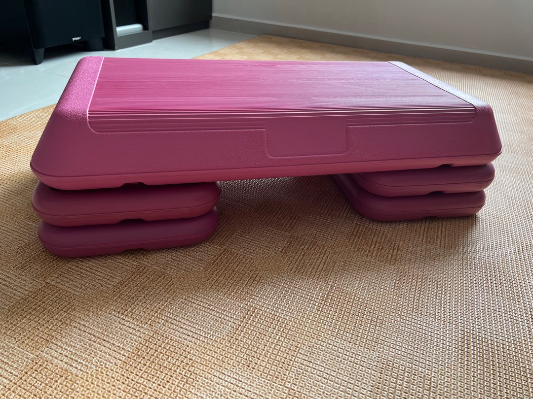Step board, Sports Equipment, Exercise & Fitness, Cardio & Fitness ...