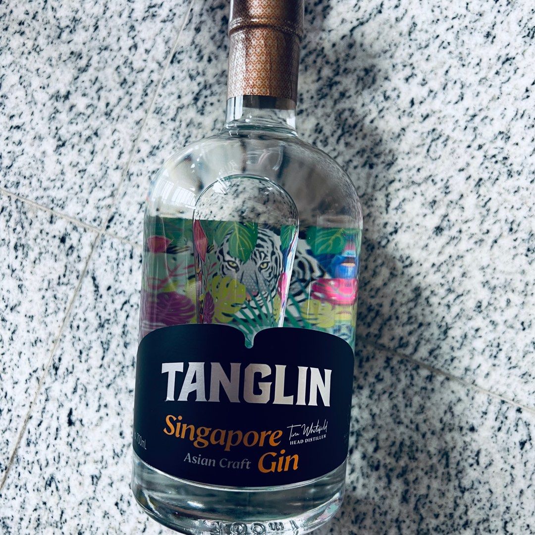 Tanglin Gin - Singapore Gin 700ml 42% alc, Food & Drinks, Alcoholic ...