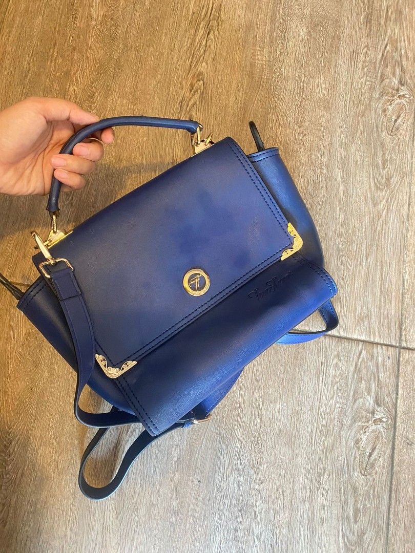 Tas selempang warna biru, Barang Mewah, Tas & Dompet di Carousell