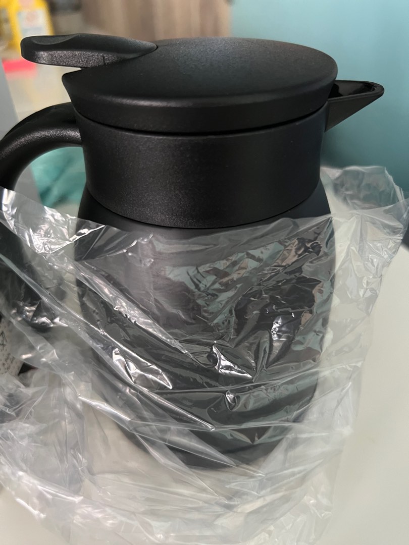 BNIB Vaccum pot, TV & Home Appliances, Kitchen Appliances, Kettles ...