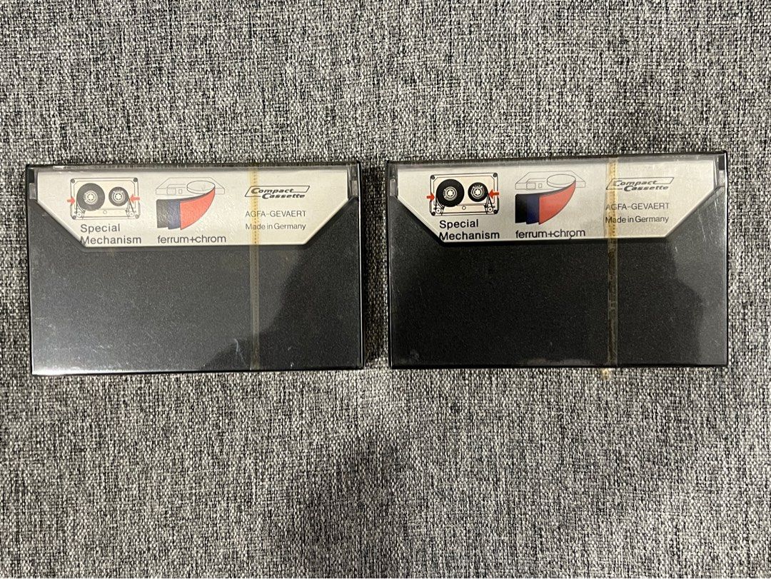Vintage AGFA Ferrum Chrome Cassette Tapes set of 2, Hobbies & Toys, Memorabilia & Collectibles ...