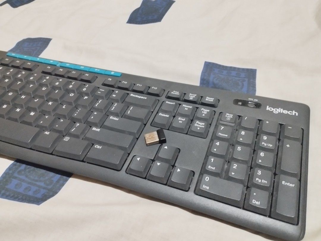 Wireless Keyboard Bluetooth Logitech Computers And Tech Parts And Accessories Computer Keyboard