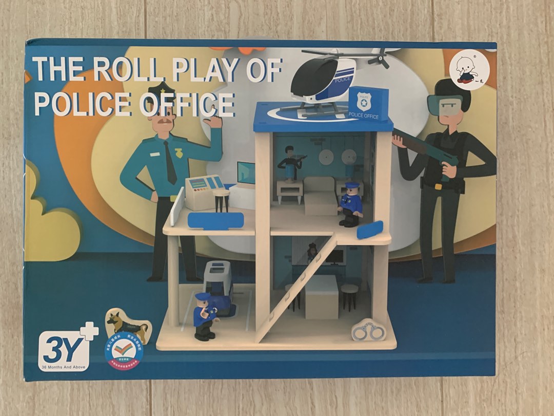Wood Police Station Role Play, Hobbies & Toys, Toys & Games on Carousell