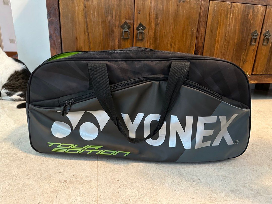 Yonex tennis bag, Sports Equipment, Other Sports Equipment and Supplies ...