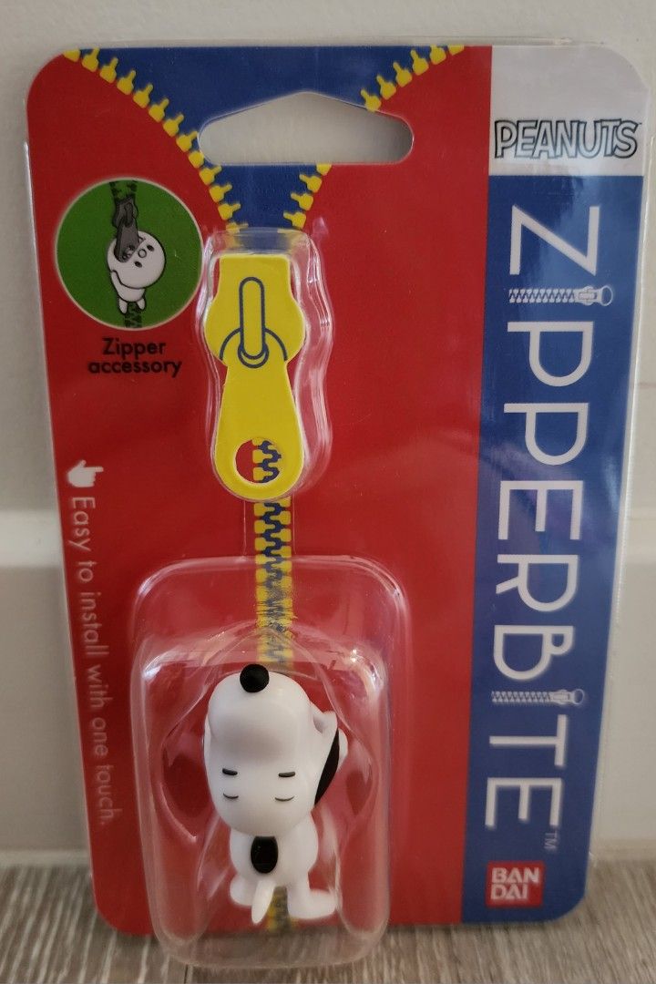 Zipper bite Bandai Sanrio, My Melody, One Piece, Hobbies & Toys ...