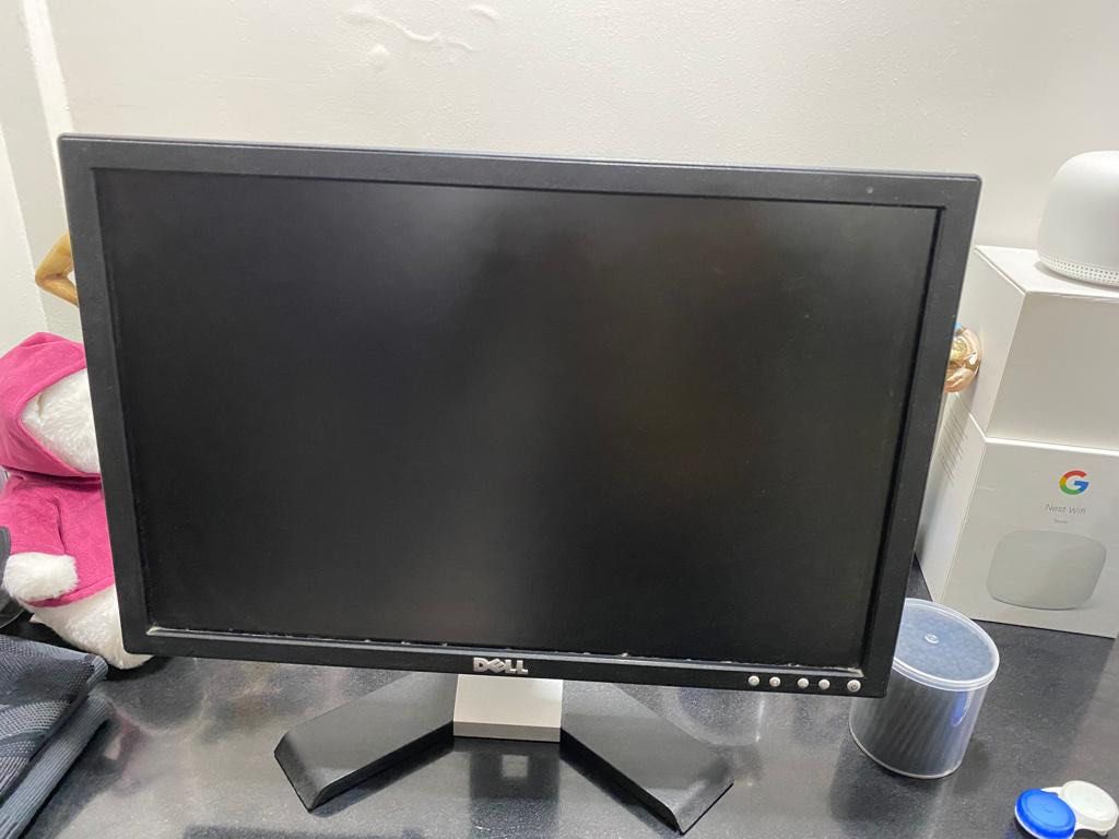 18 inch dell monitor, Computers & Tech, Parts & Accessories, Monitor ...