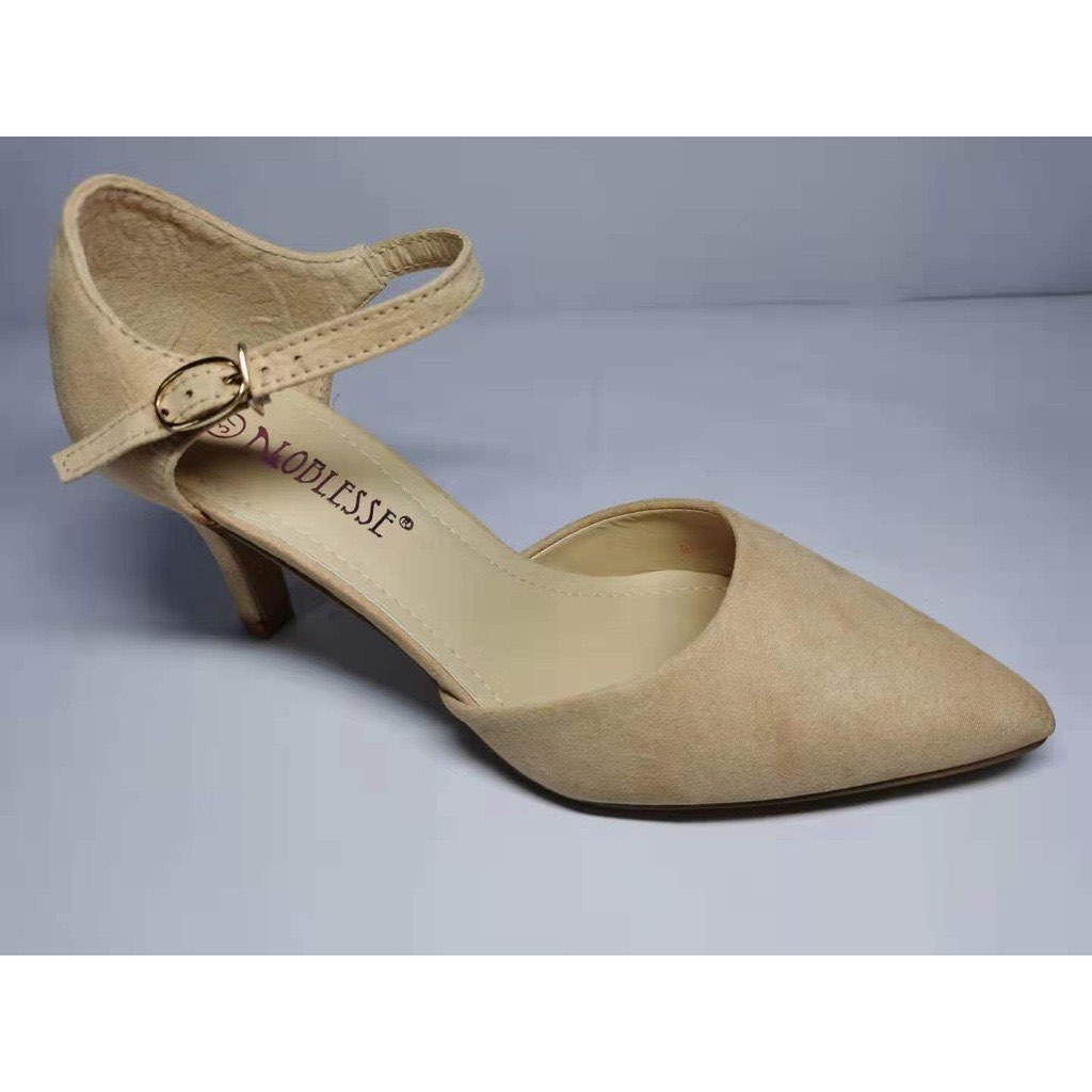 3 inch heels, Women's Fashion, Footwear, Heels on Carousell