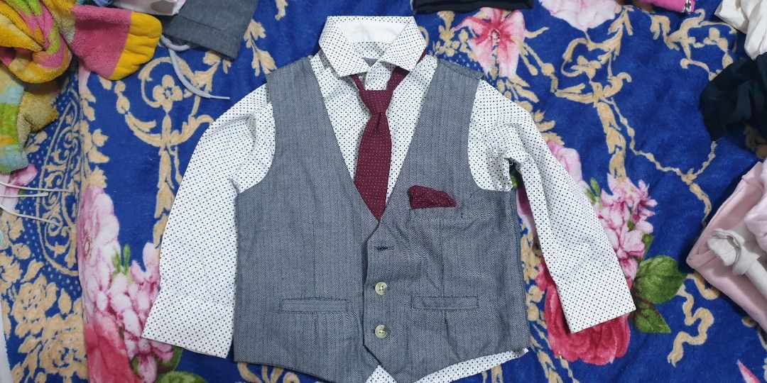 3 pc formal suit kids boys 2 to 3 year old on Carousell