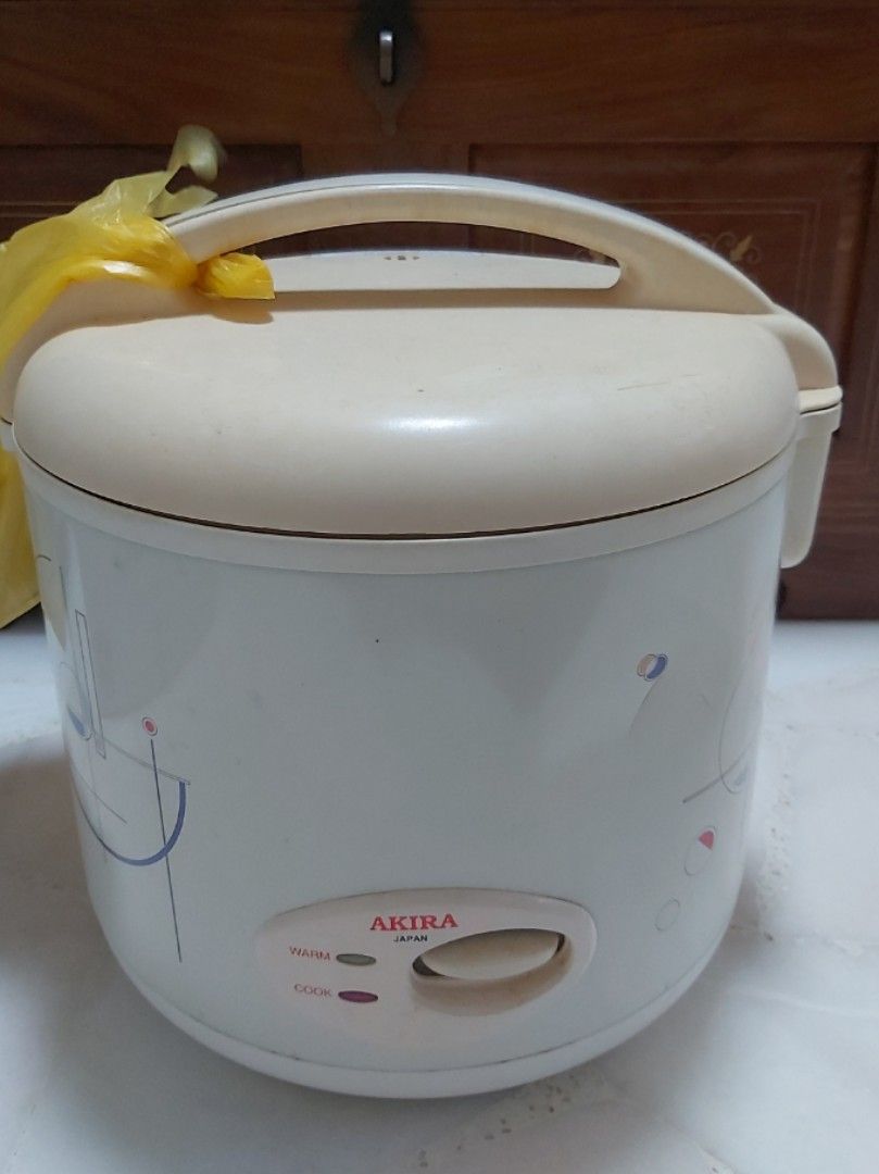 *Sold* Akira Rice Cooker 1.8L, TV & Home Appliances, Kitchen Appliances ...
