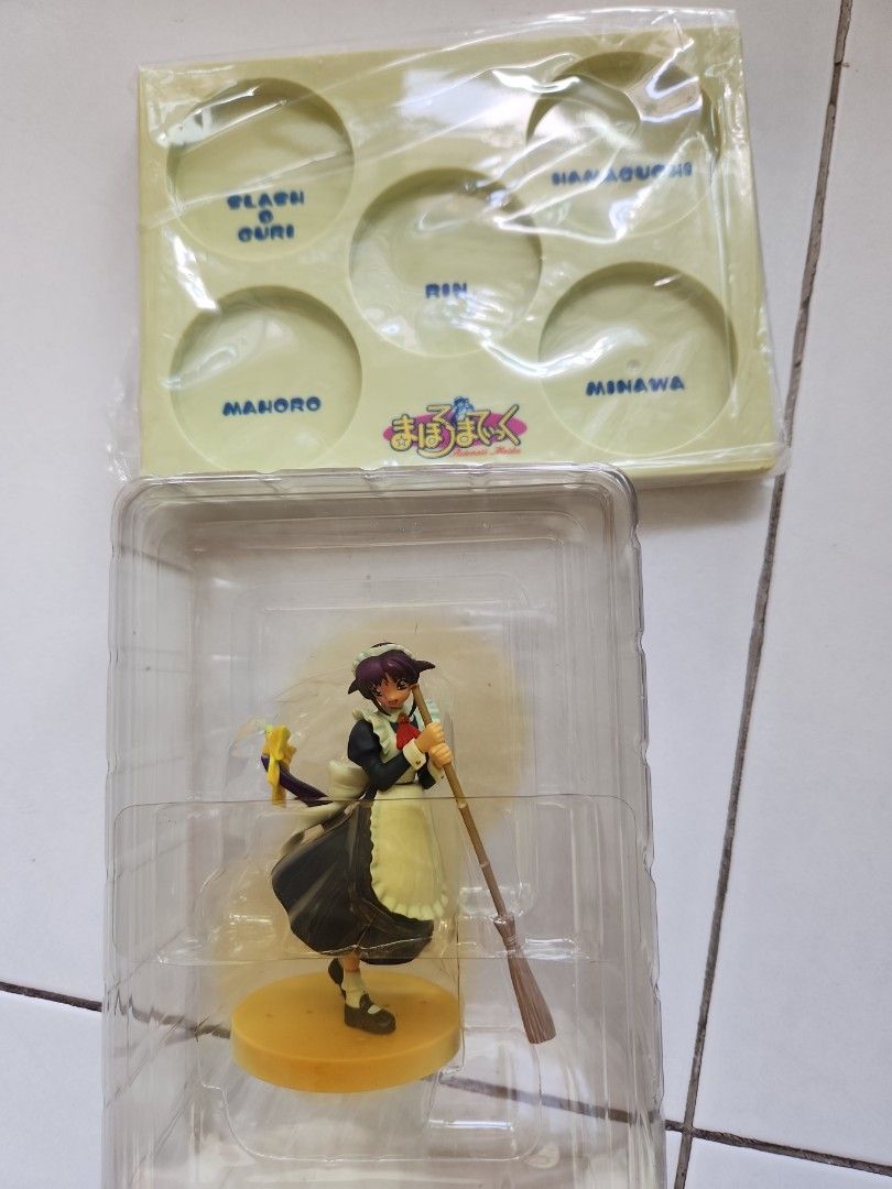 Mahoromatic Automatic maiden figurine and comic book, Hobbies & Toys ...