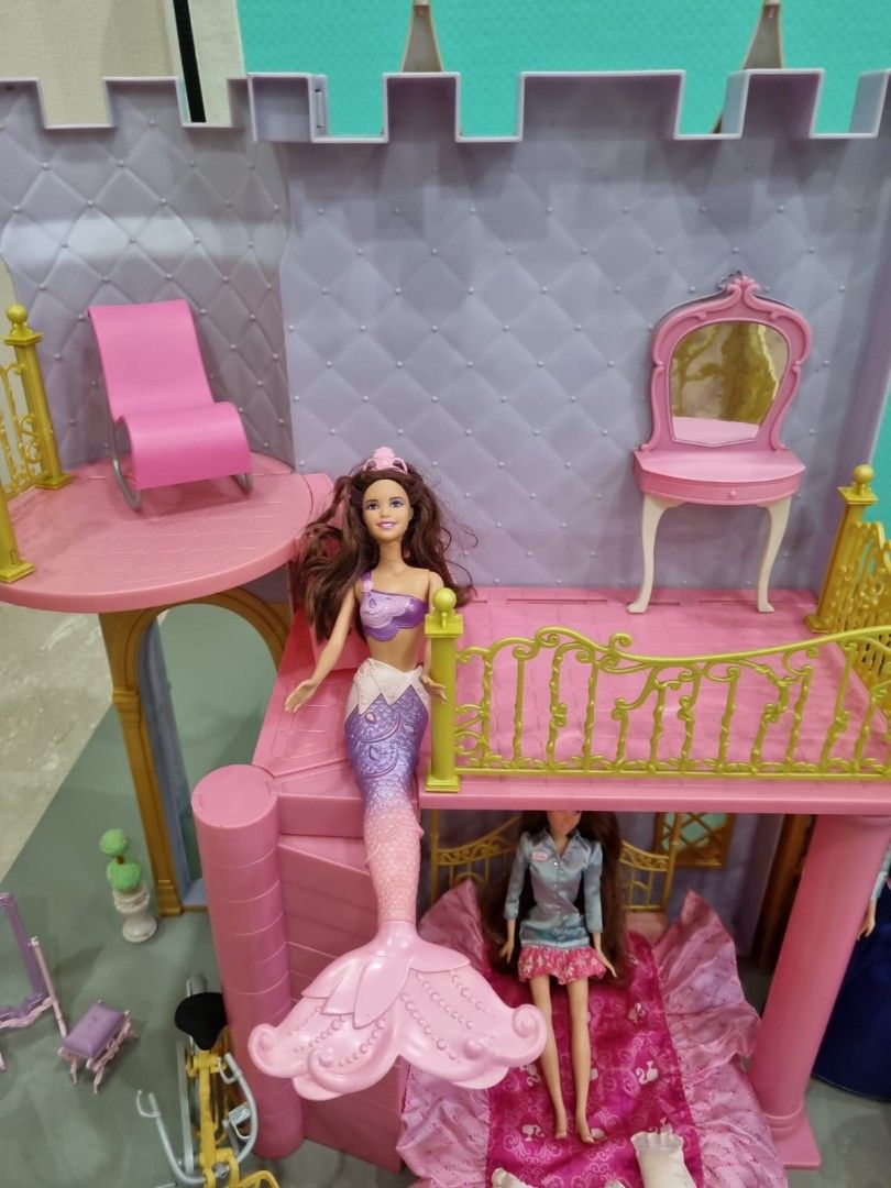 Barbie Castle Doll House, Hobbies & Toys, Toys & Games on Carousell