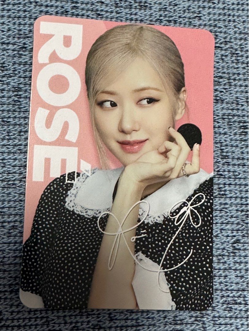 Blackpink Rose Oreo photocard, Hobbies & Toys, Memorabilia ...