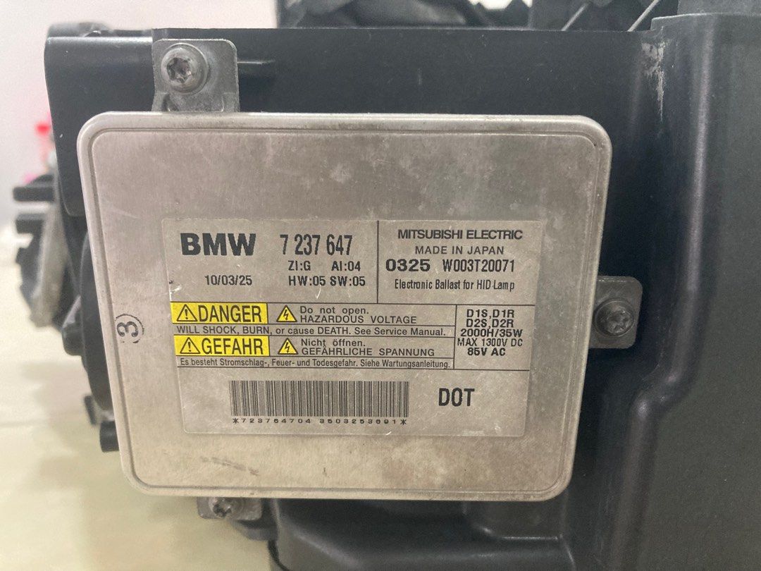 BMW F10 stock headlight (Xenon) w/o control module (Right Side only ...