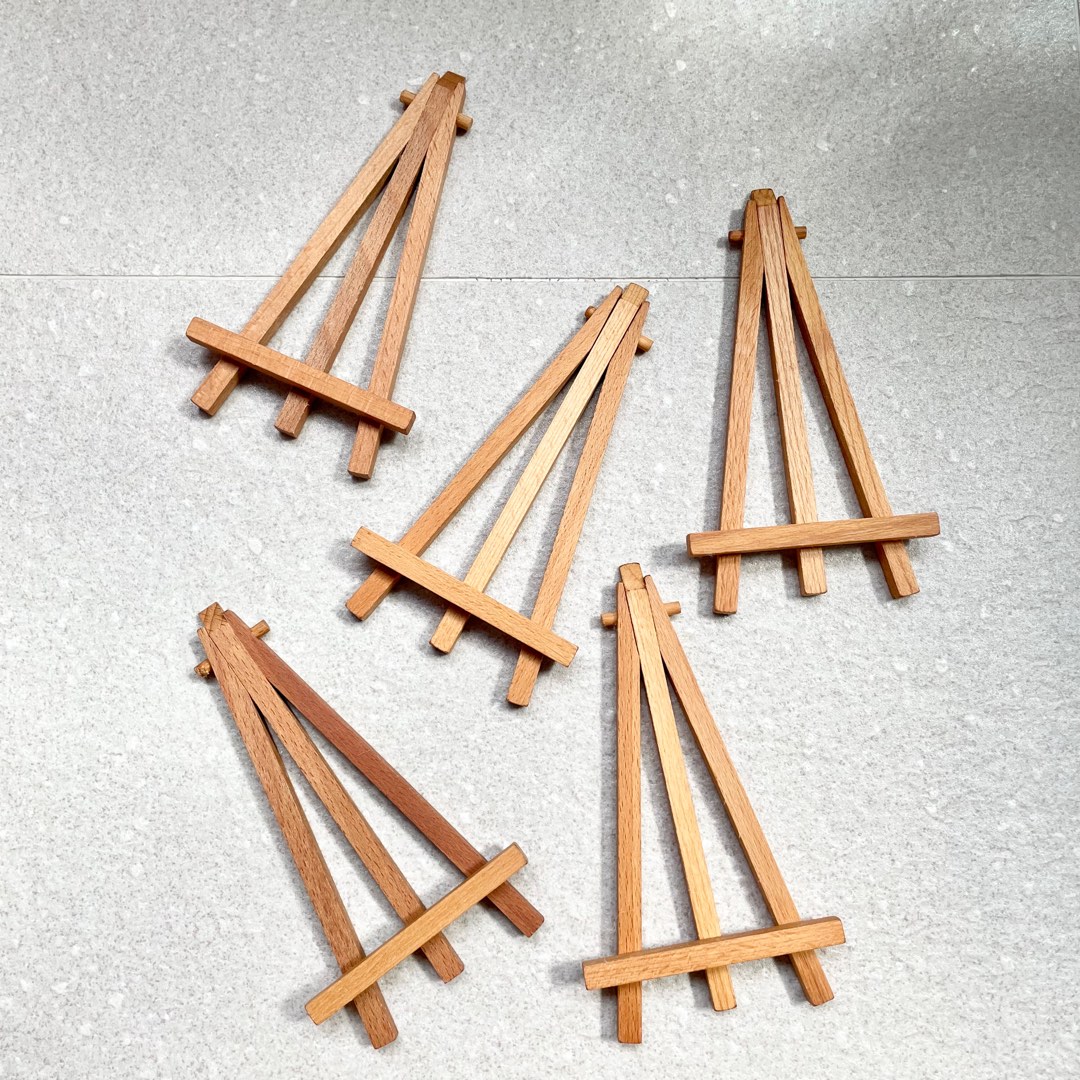 BN 5 Piece Mini Wooden Easel, Hobbies & Toys, Stationery & Craft, Craft ...