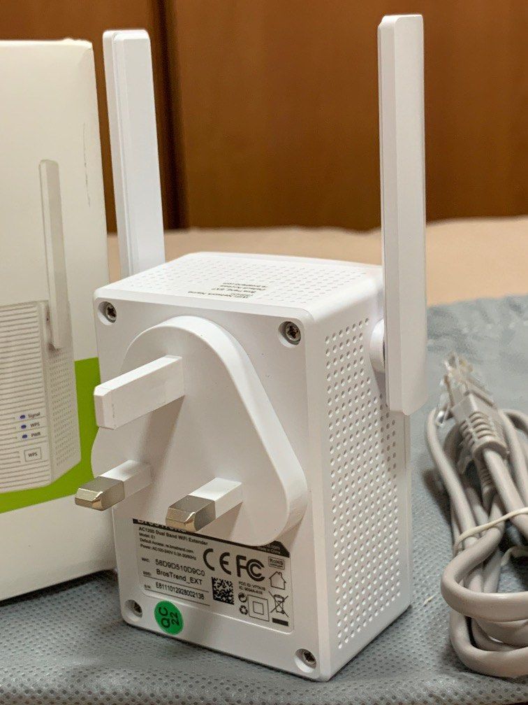 BrosTrend WiFi Extender AC1200 WiFi, Computers & Tech, Parts ...
