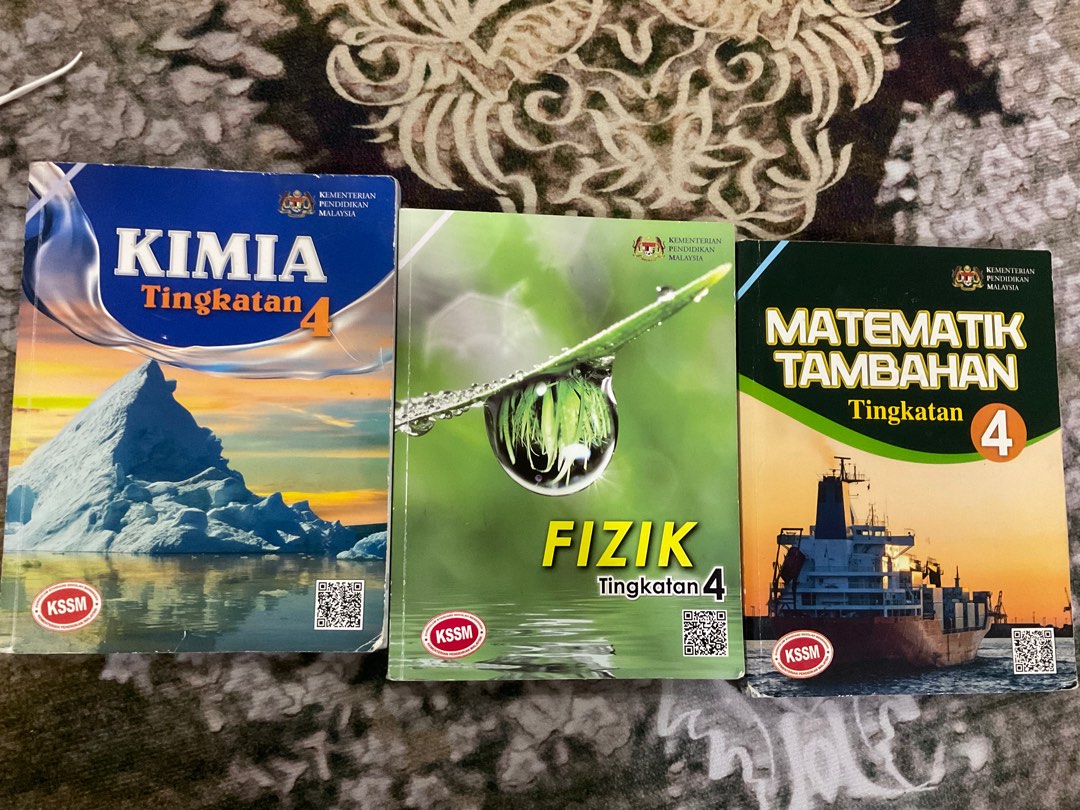Buku Teks Tingkatan 4 F4 Form 4 Spm Hobbies And Toys Books And Magazines