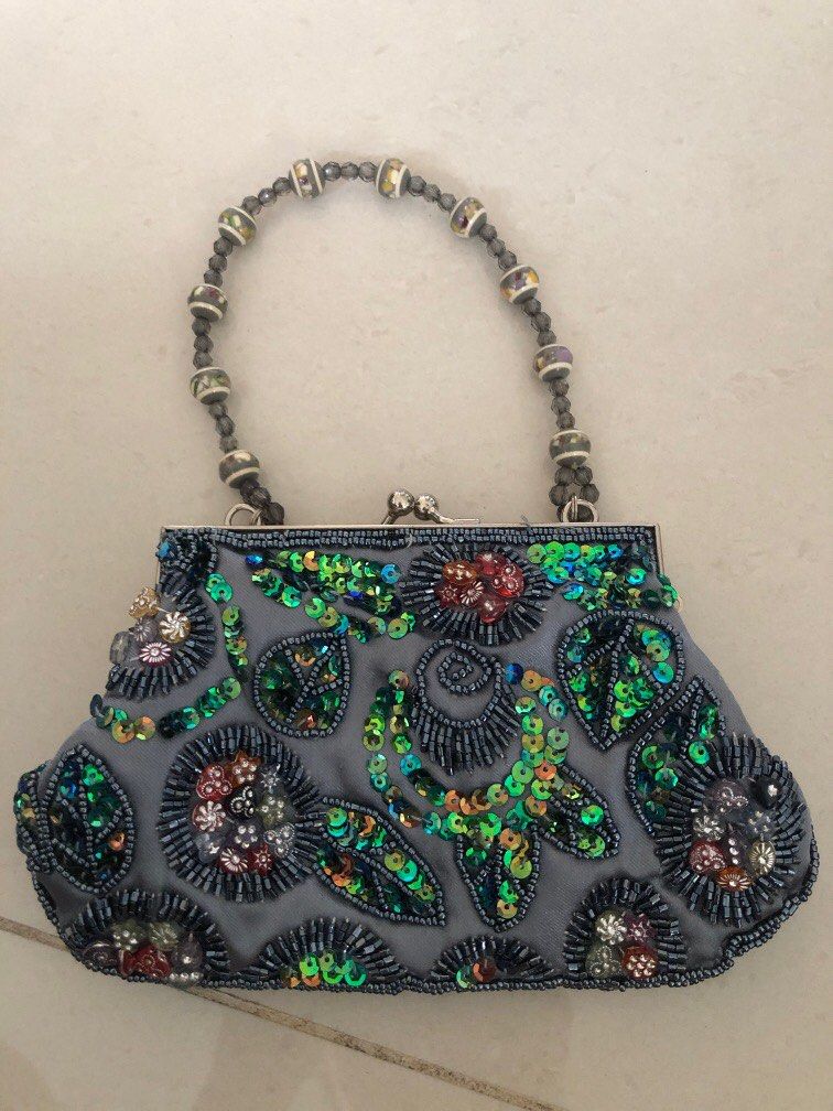 Clutches Bag, Women's Fashion, Bags & Wallets, Clutches on Carousell