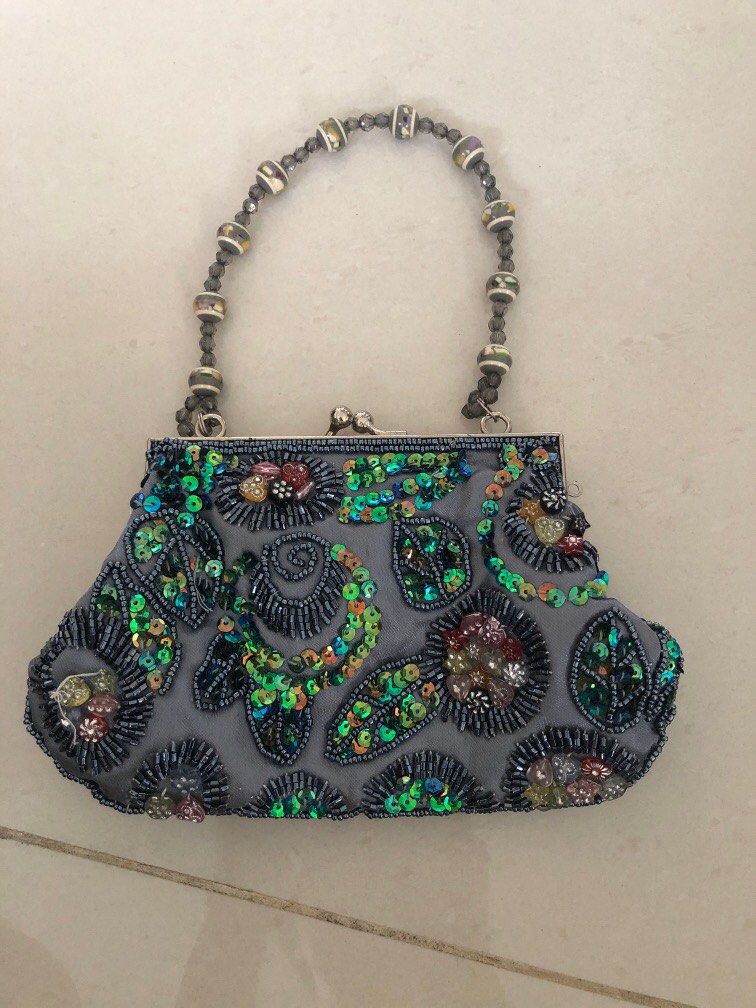 Clutches Bag, Women's Fashion, Bags & Wallets, Clutches on Carousell