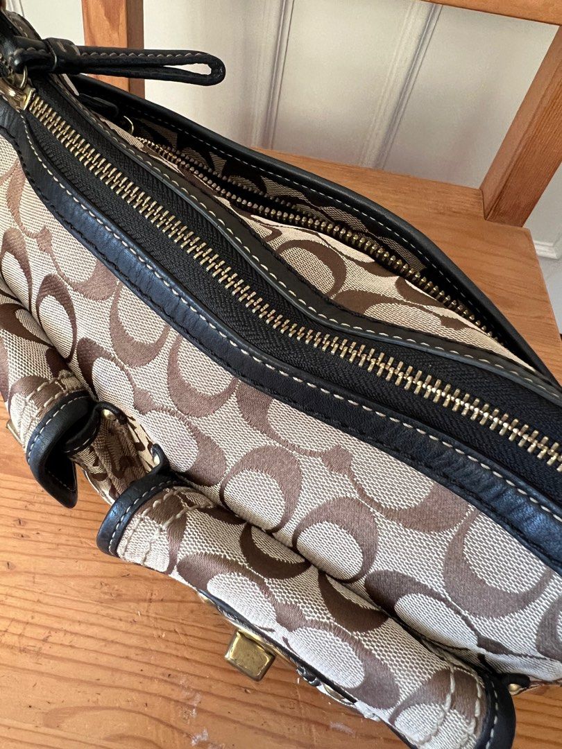 Coach Bag authentic, Women's Fashion, Bags & Wallets, Shoulder Bags on ...