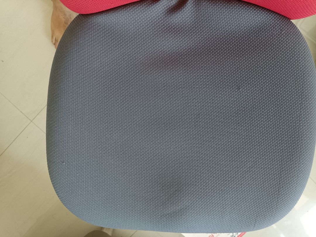 Comf pro ergonomic chair, Furniture & Home Living, Furniture, Chairs on ...