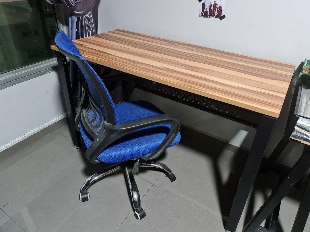 Computer / study table, Furniture & Home Living, Furniture, Tables ...