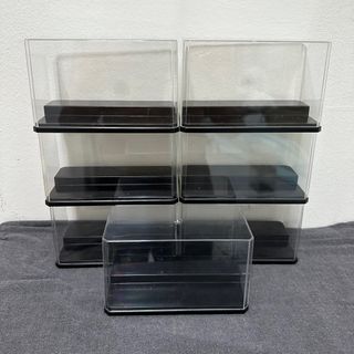 Daiso clear display box, Hobbies & Toys, Toys & Games on Carousell