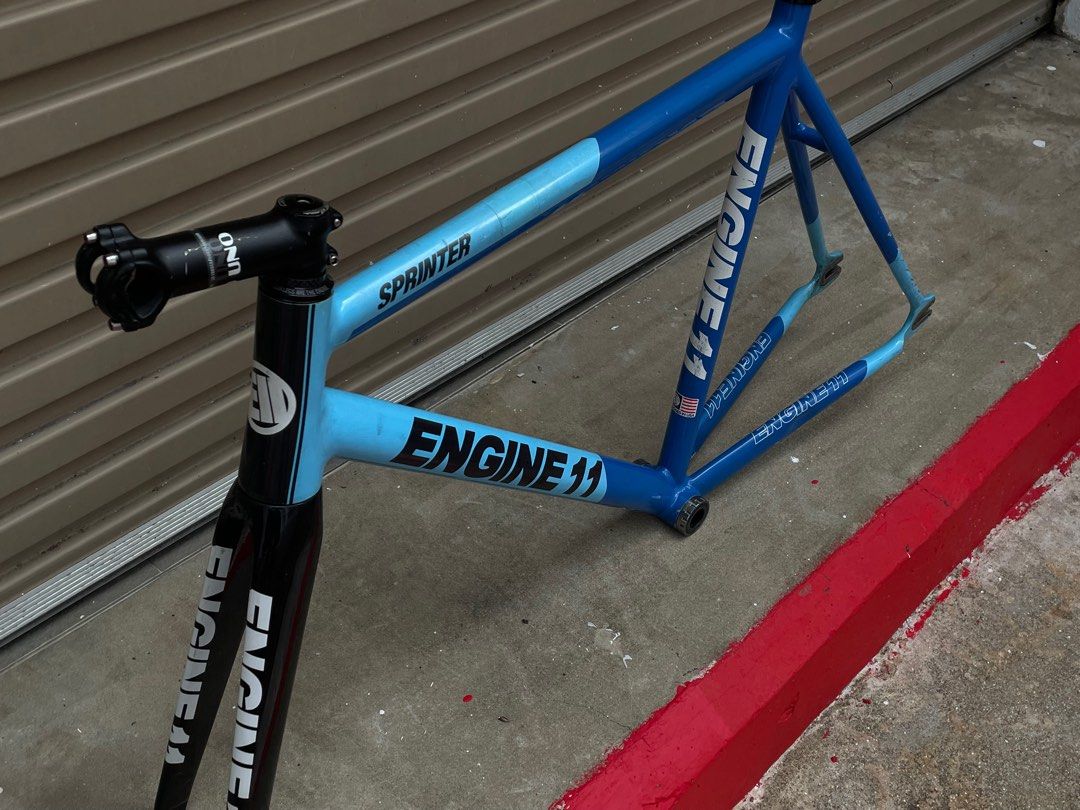 Engine 11 Blue Sprinter 2016 for fixie / track, Sports Equipment ...